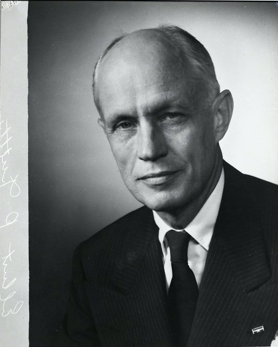 Elbert P. Tuttle - New Georgia Encyclopedia