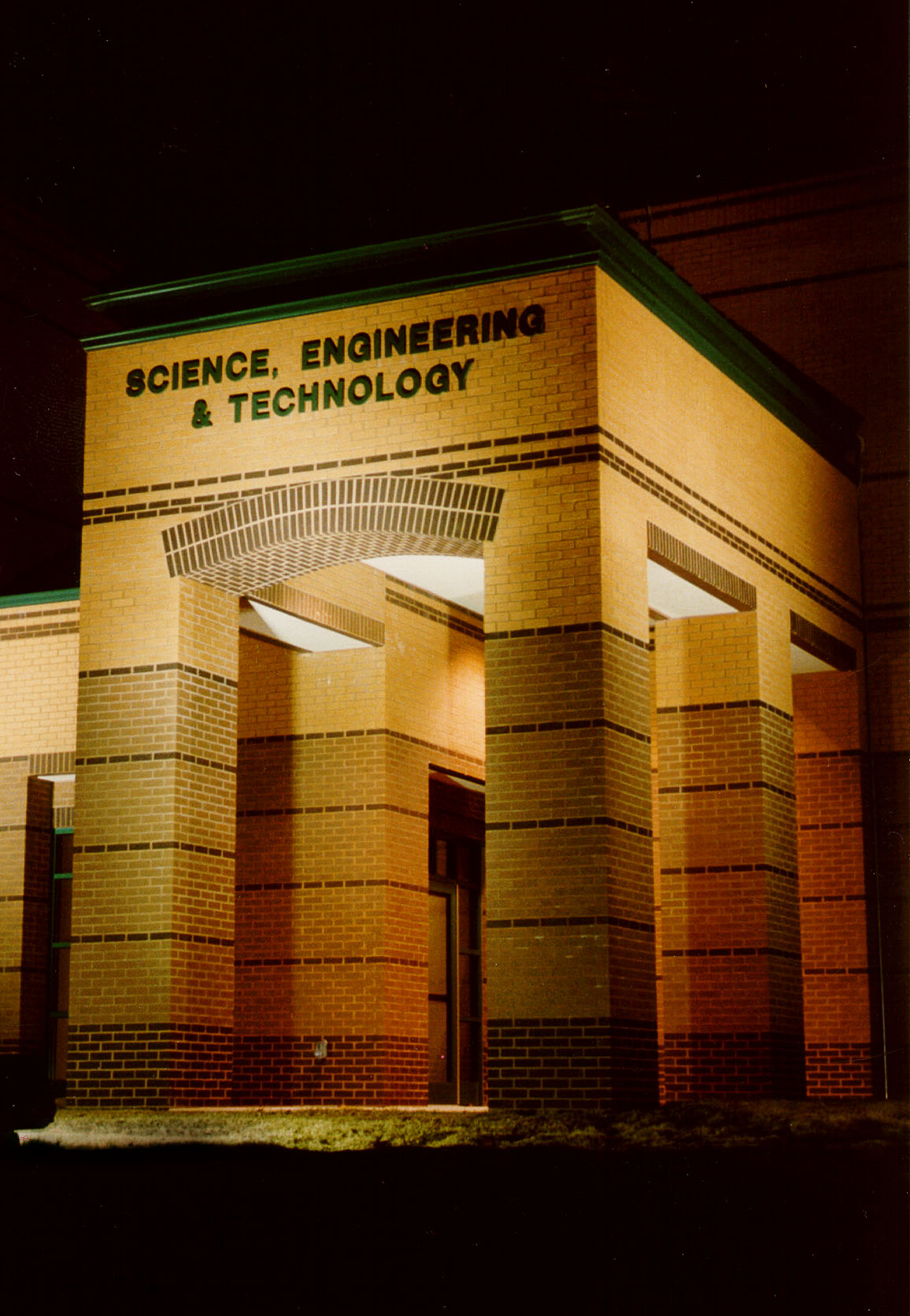 Science, Engineering, and Technology Building - New Georgia Encyclopedia