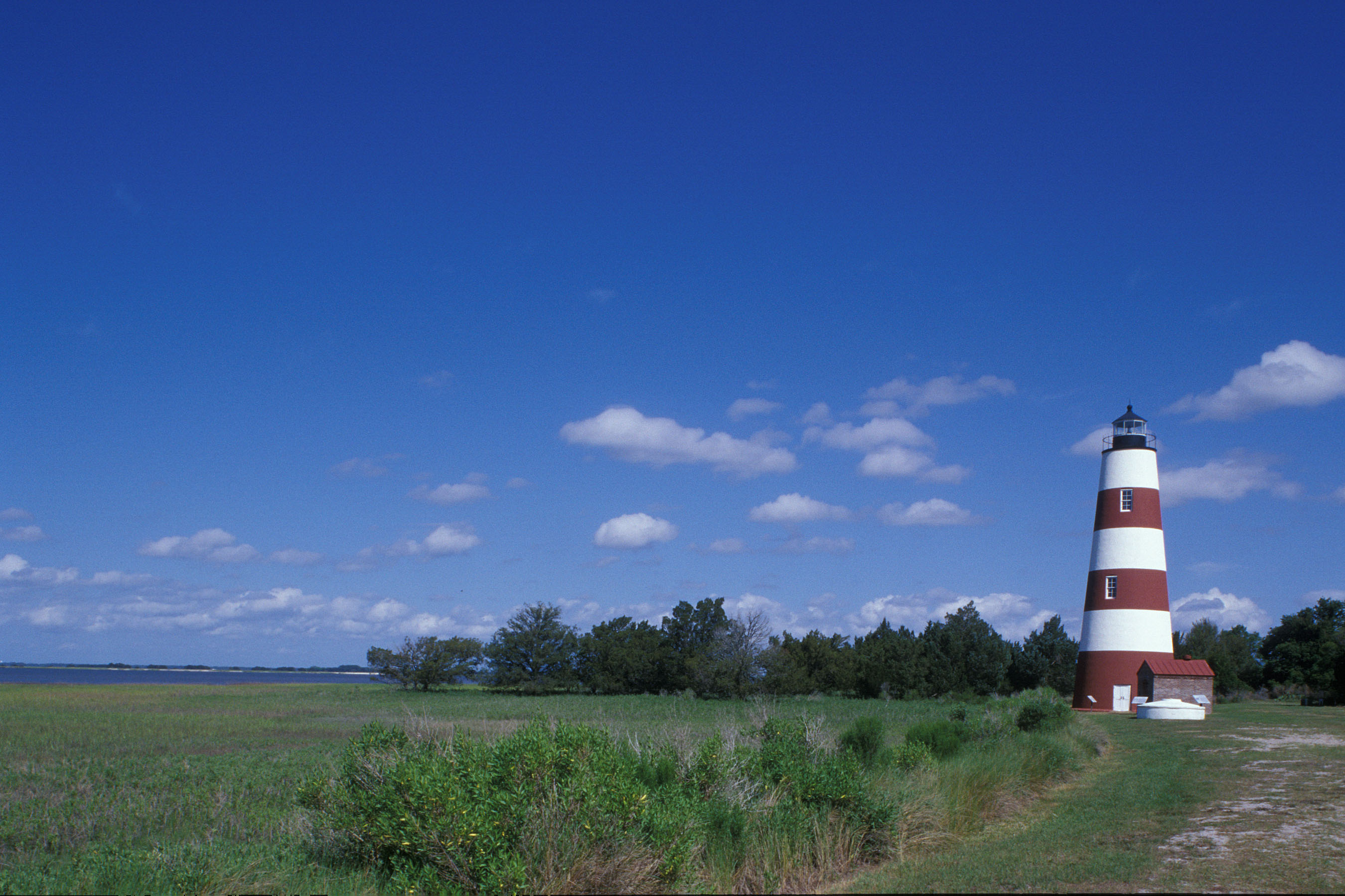 Lighthouses of Georgia - New Georgia Encyclopedia